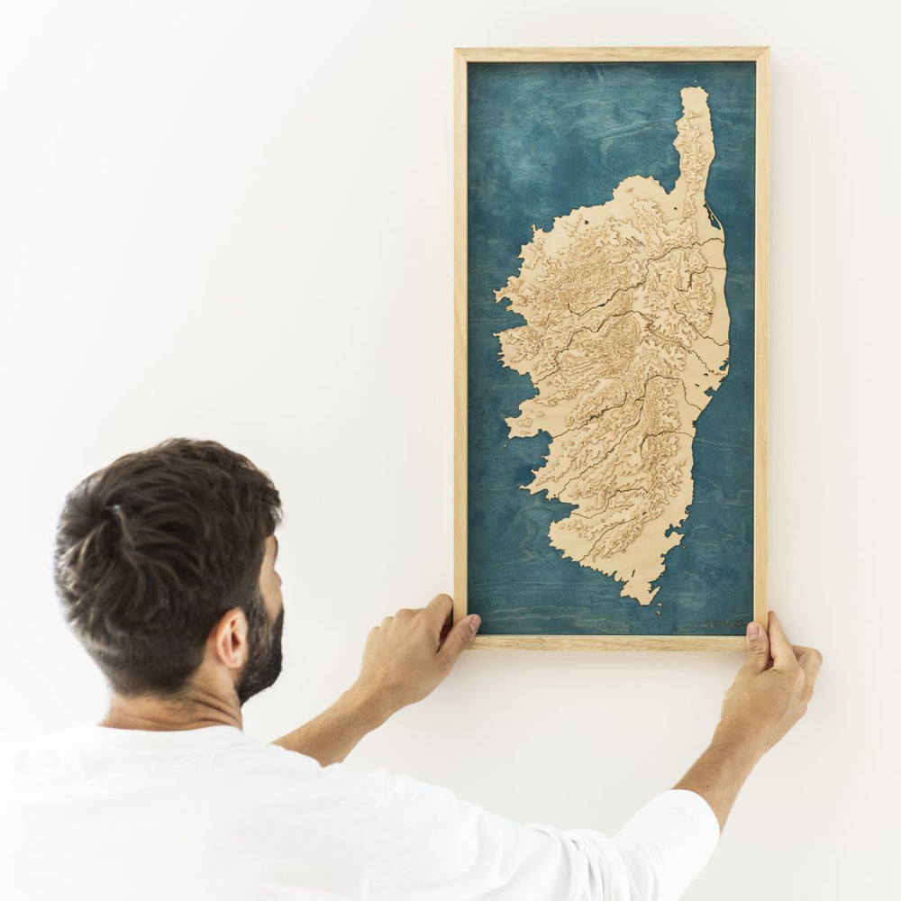 Carte topographique en relief de la Corse