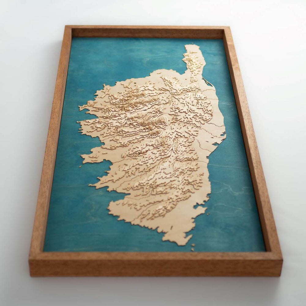 Carte topographique en relief de la Corse